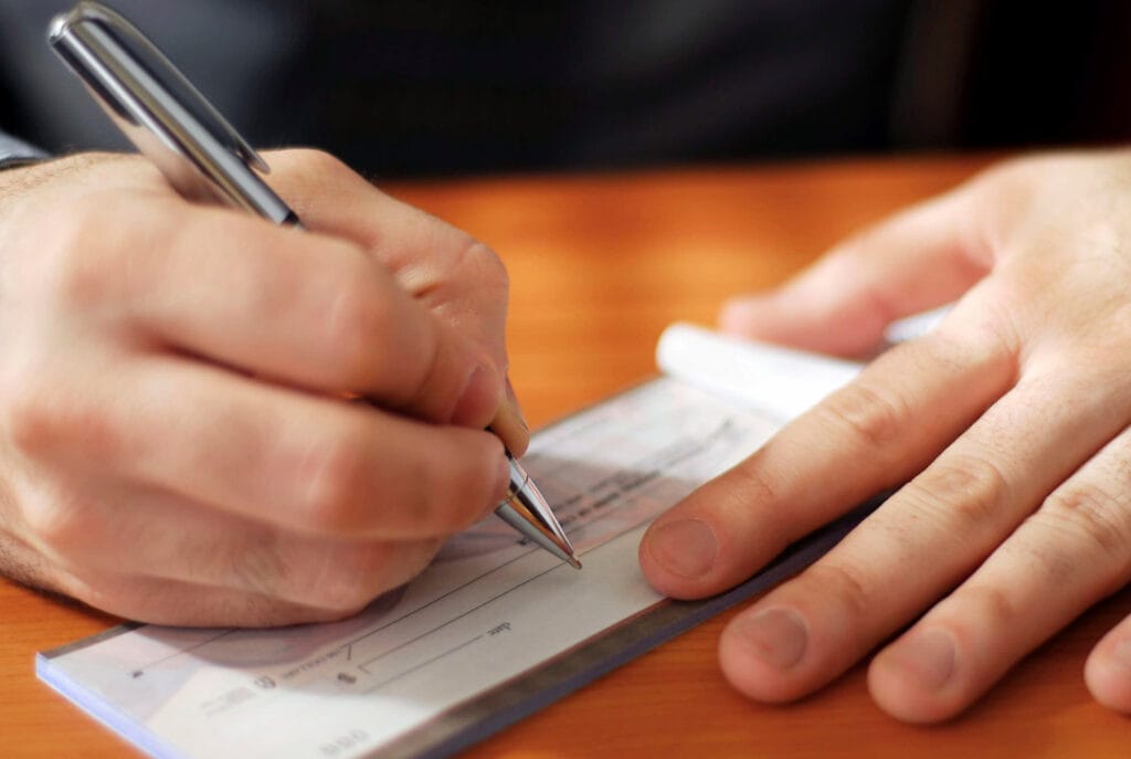 Cheque Cruzado: Definición, Tipos y Características