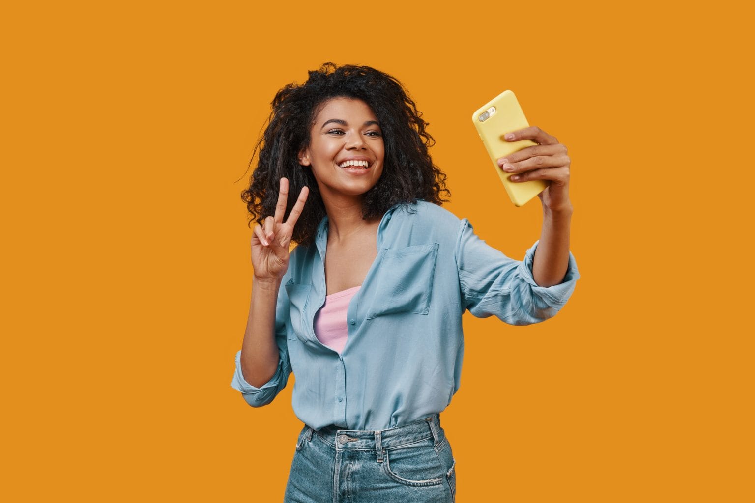 Selfie: Historia, Tipos y Evolución del Selfie